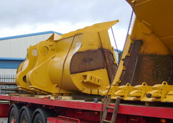 Digger Bucket Repairs, Manufacture and Servicing | AJ Specialist Welding